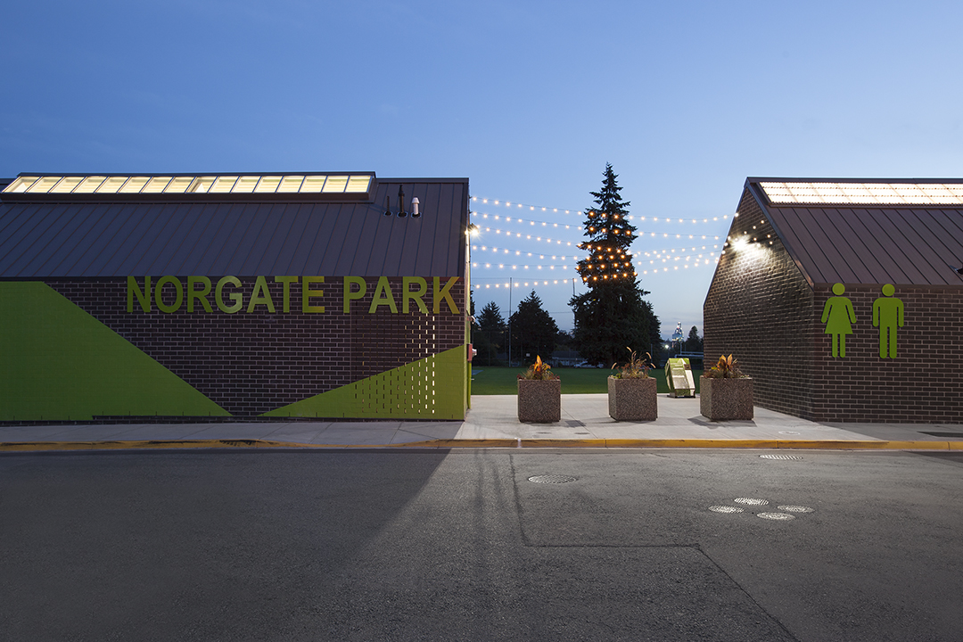 Norgate Park Fieldhouse - Carscadden Stokes McDonald Architects